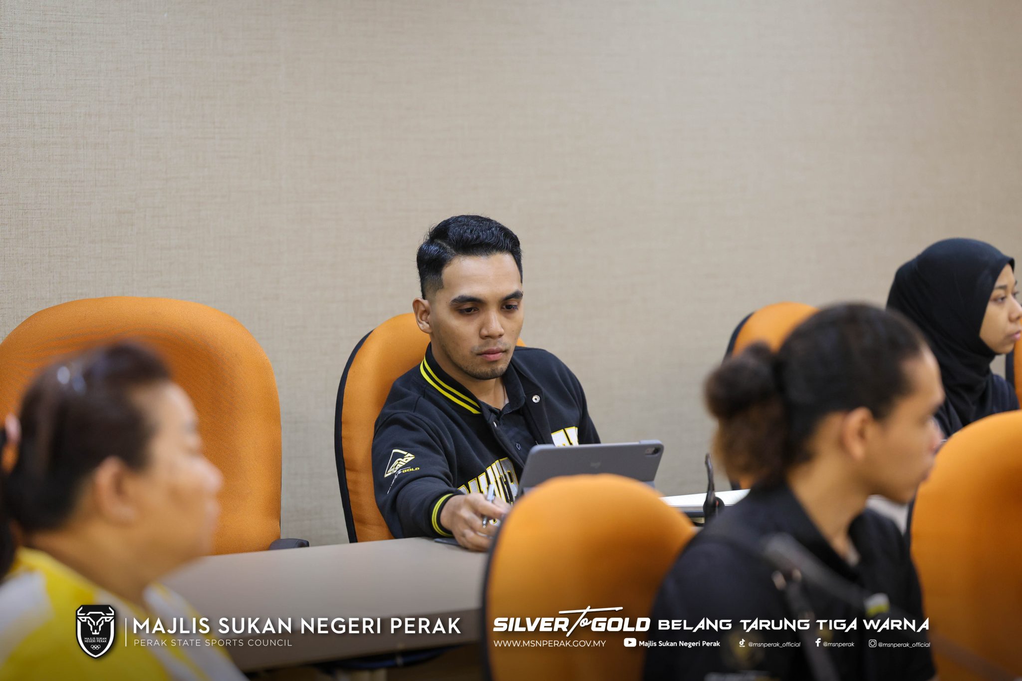 Sesi Pembentangan Data Sistem Pro-Formance Atlet Negeri Perak Fasa 1 ...